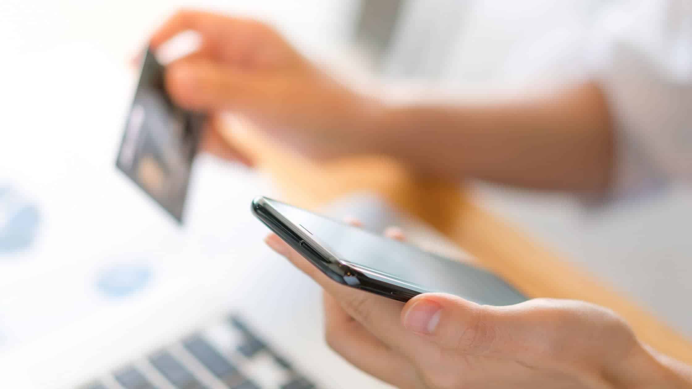 Kelebihan aplikasi mBanking